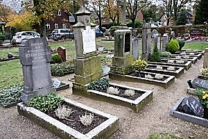 Utfort (Friedhof an der Friedenstraße), Stadt Moers, Kreis Wesel, Nordrhein-Westfalen